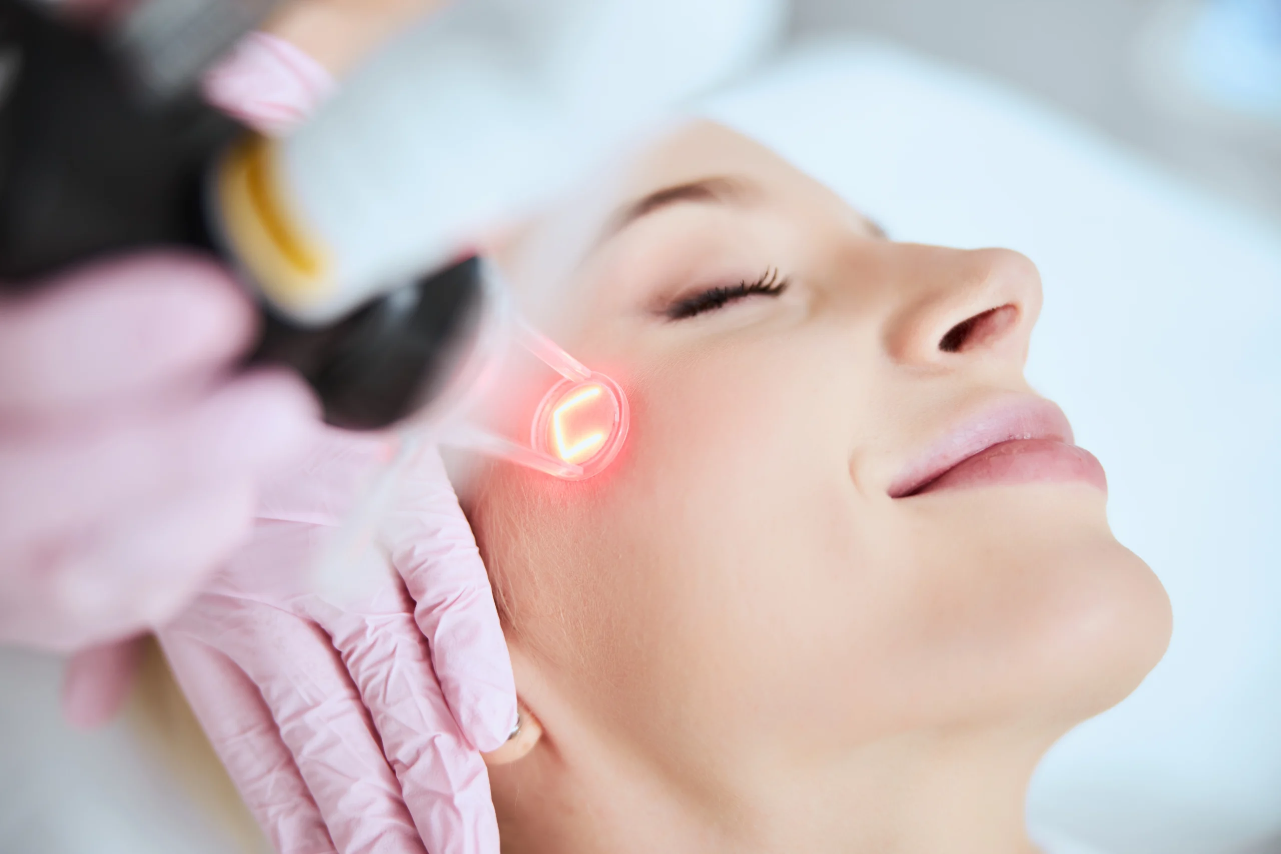 Is Fraxel a CO2 Laser? Understanding the Differences and Benefits ...